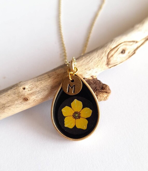 Buttercup jewellery store