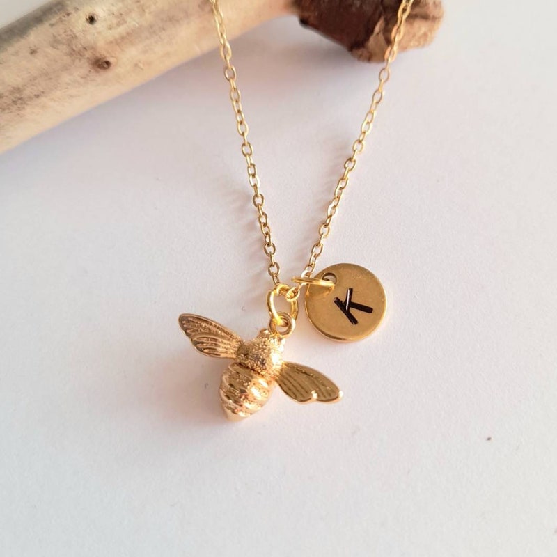 Bee Charm Necklace - Etsy