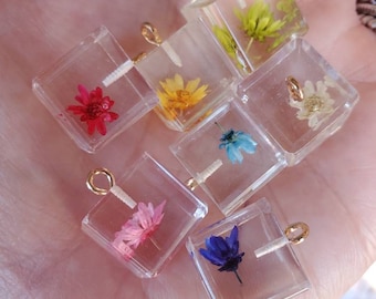 Resin Flower Cube - Etsy