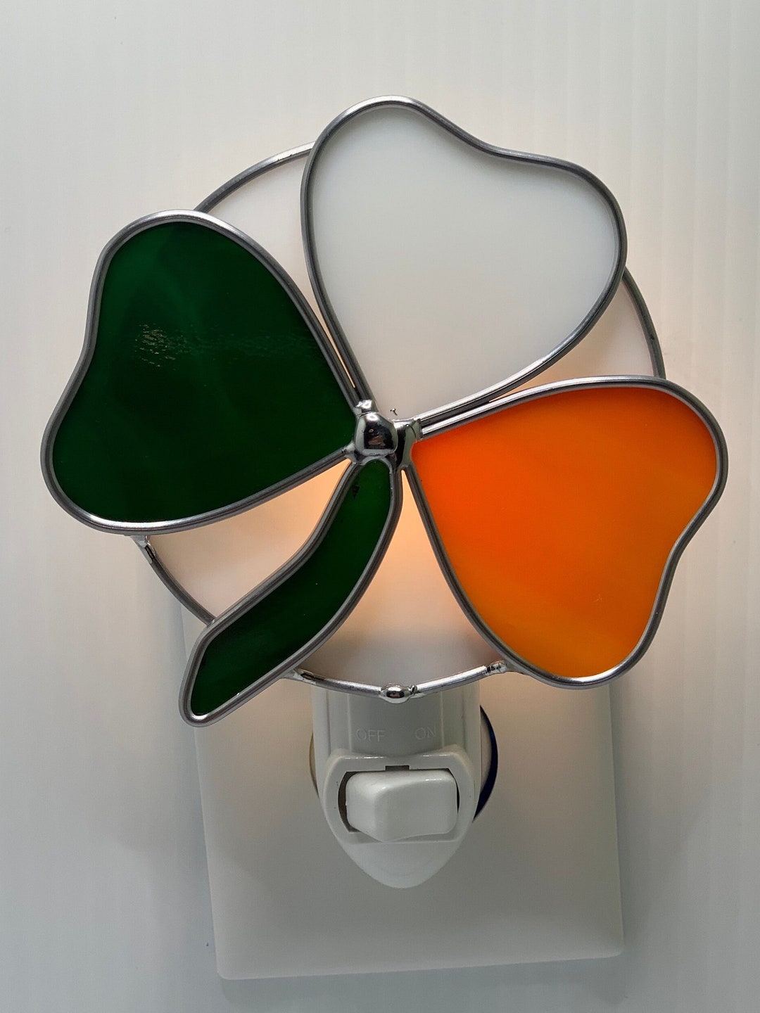 Shamrock Stained Glass Nightlight - Etsy