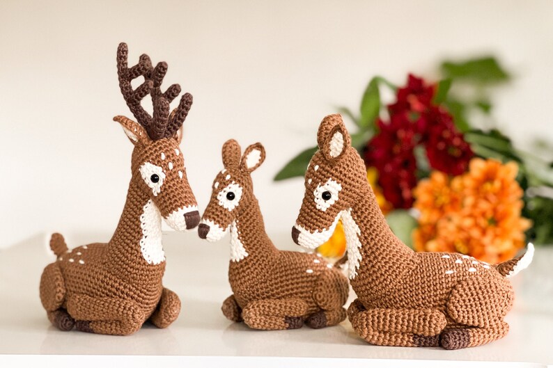 CROCHET PATTERN: the Fallow Deer Family Amigurumi Deer / - Etsy