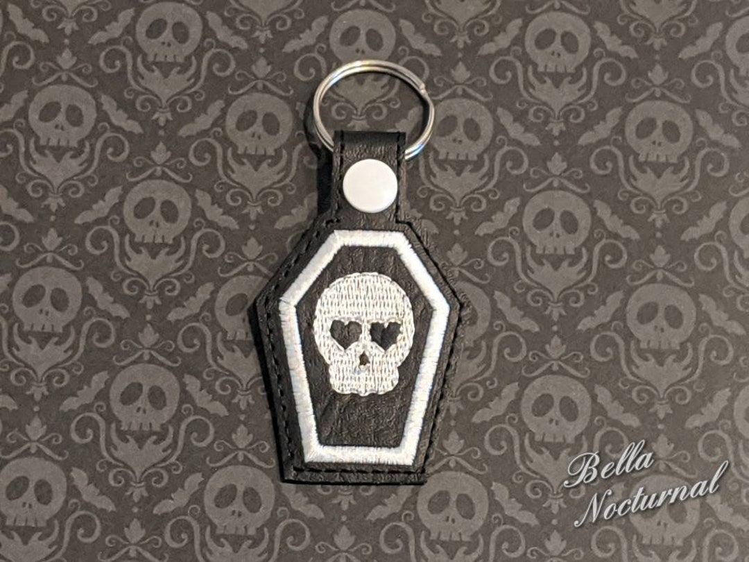 Coffin Skull Keychain | Coffin Keyfob | Gothic Keychain | Skull ...