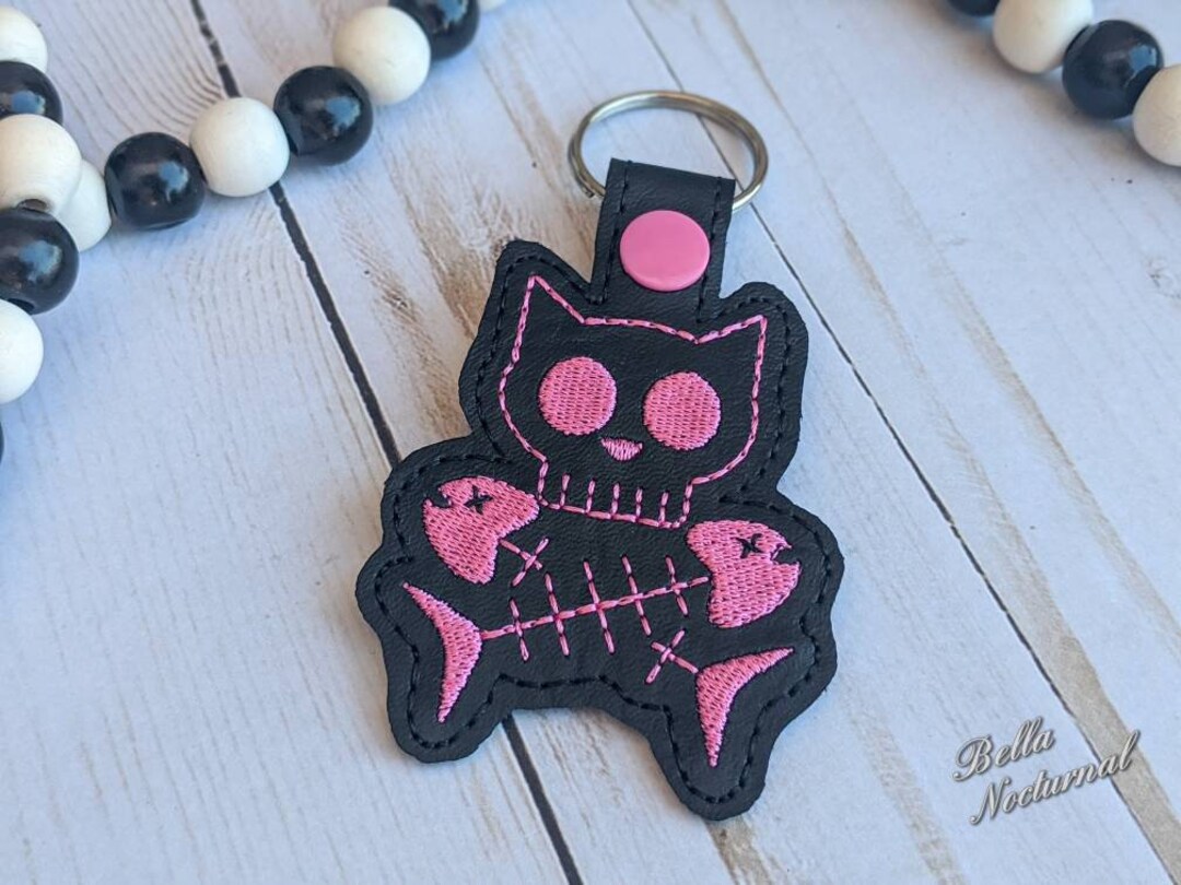 Skelly Kitty Keychain | Cat Skeleton Key Chain | Kitty Keyfob | Gothic ...