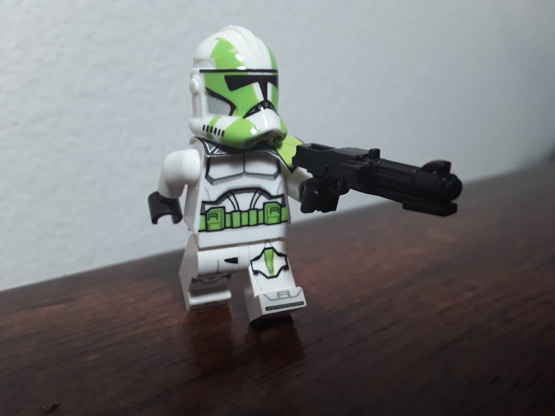 P2 Clone Captain Howzer and Grey Custom Decaled LEGO Minifigures! (plus ...