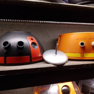 Custom Star Wars Galaxy's Edge Droid Depot C-series Astromech Droids ...