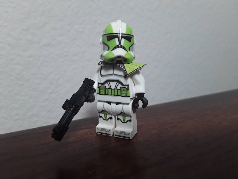 P2 Clone Captain Howzer and Grey Custom Decaled LEGO Minifigures! (plus ...