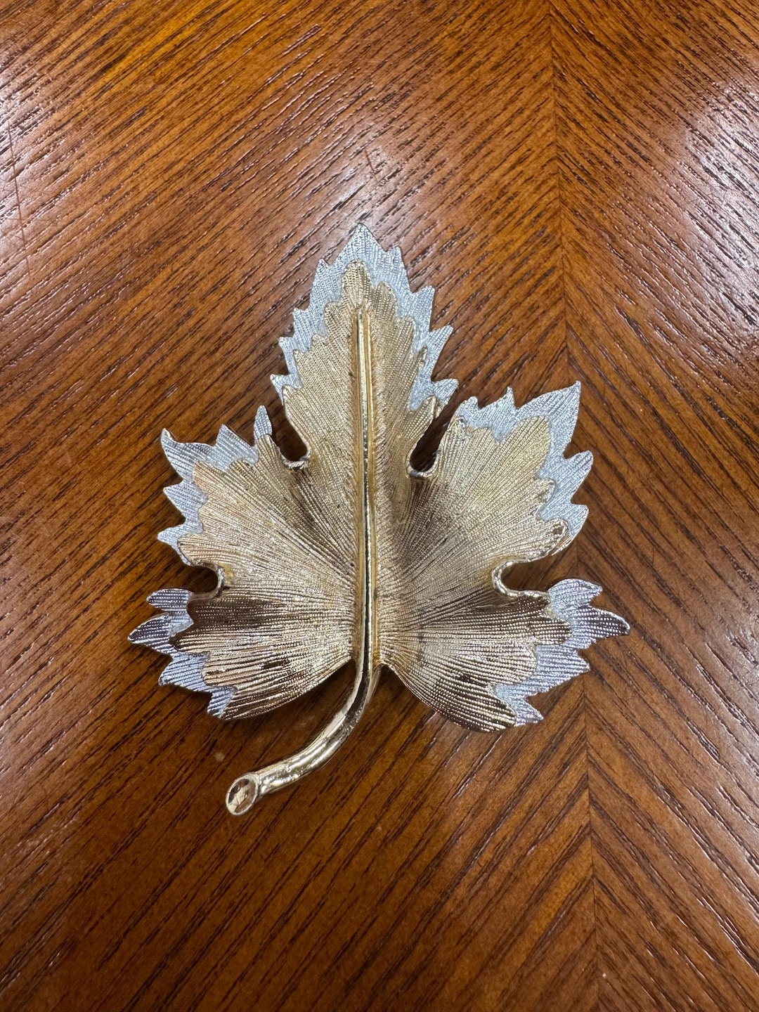 Vintage Sarah Coventry Two Tone Maple Leaf Brooch Pin - Etsy