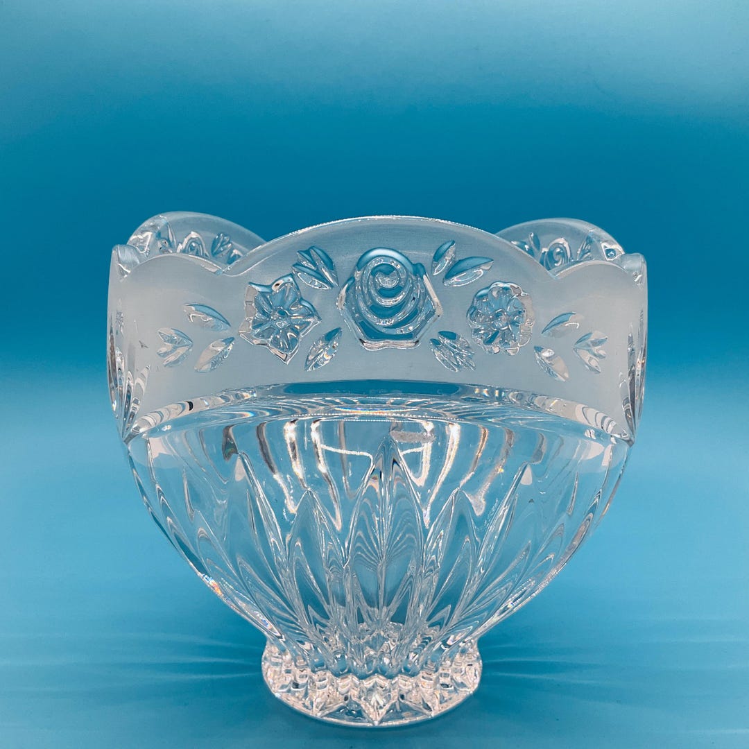 Oneida Crystal Candy Bowl/frosted Glass/southern Garden/rose and ...