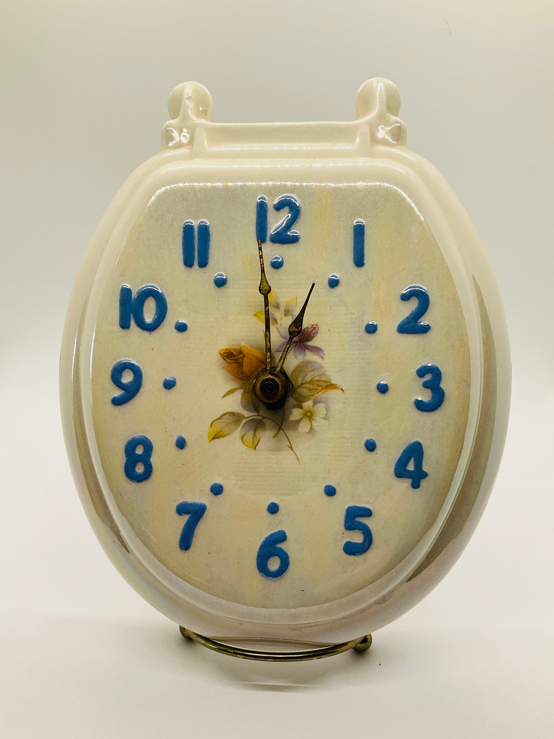 Vintage Toilet Lid Clock/ Ceramic Clock/ Gold Hands/ Floral - Etsy