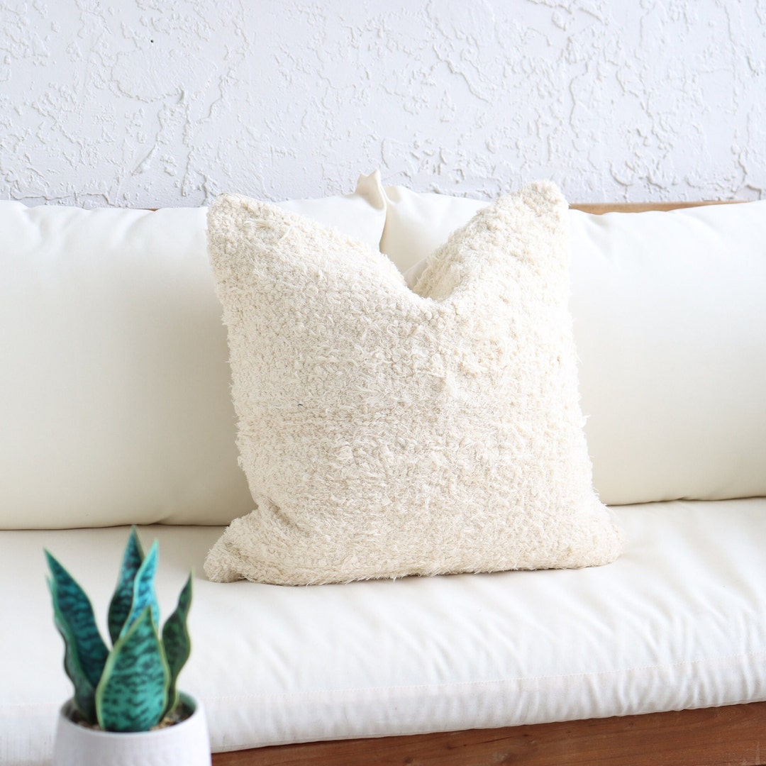 Large off White Fluffy Throw Pillow Covers, Decorative Textured 20x20 ...