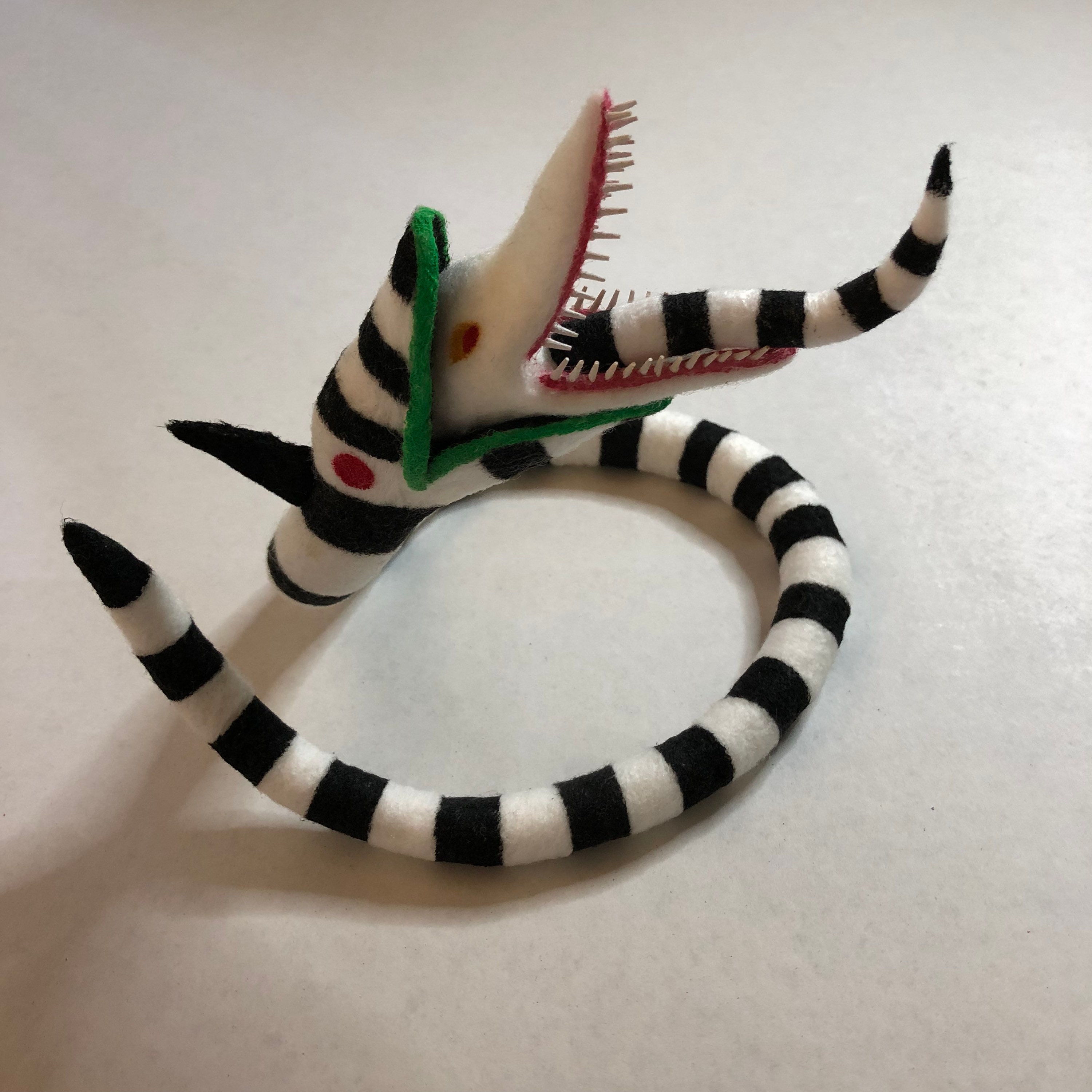 Beetlejuice Fanart_sandworm Figure_sandworm_beetlejuice - Etsy