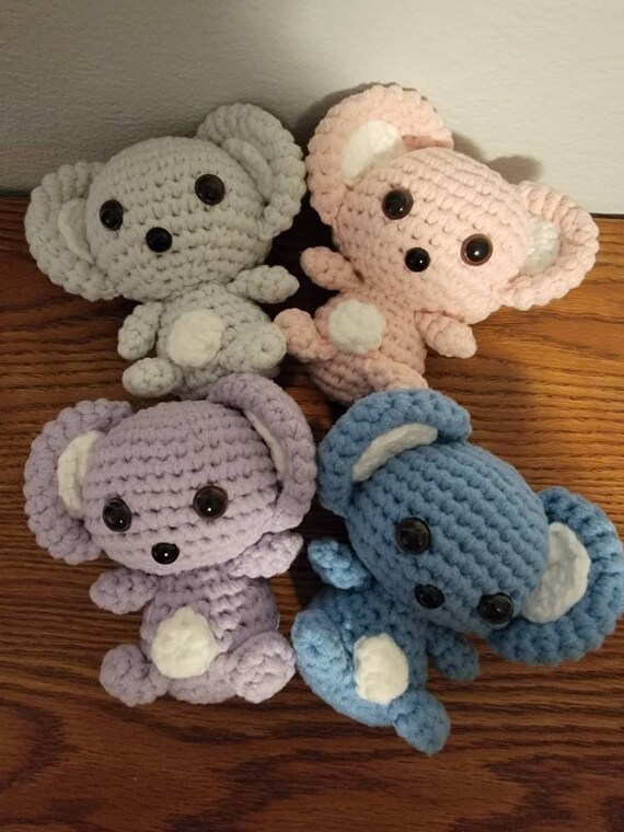 MADE TO ORDER Crochet Animals and Blankets Mini Plush | Etsy