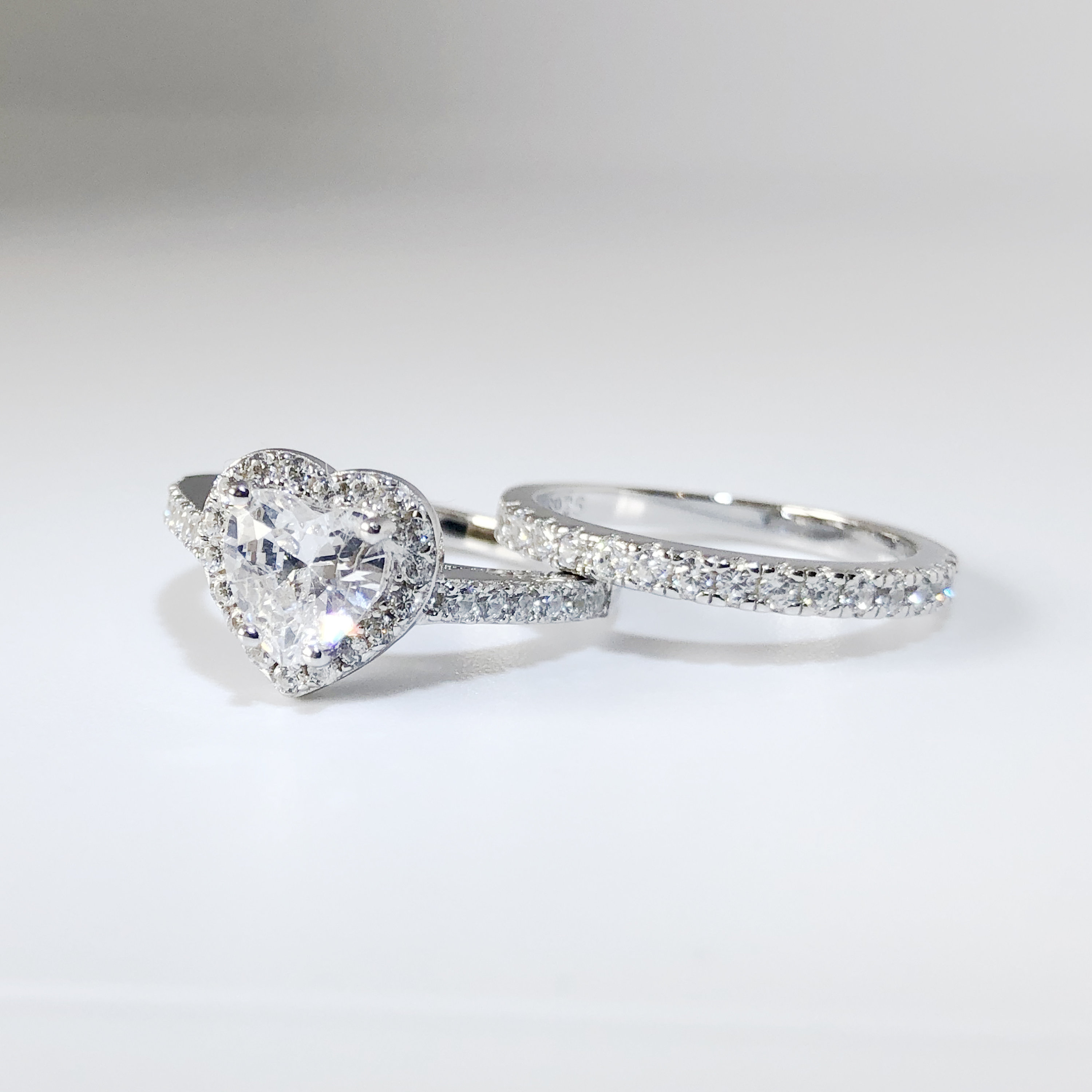 Conjunto de anillo de boda en forma de corazón | Etsy