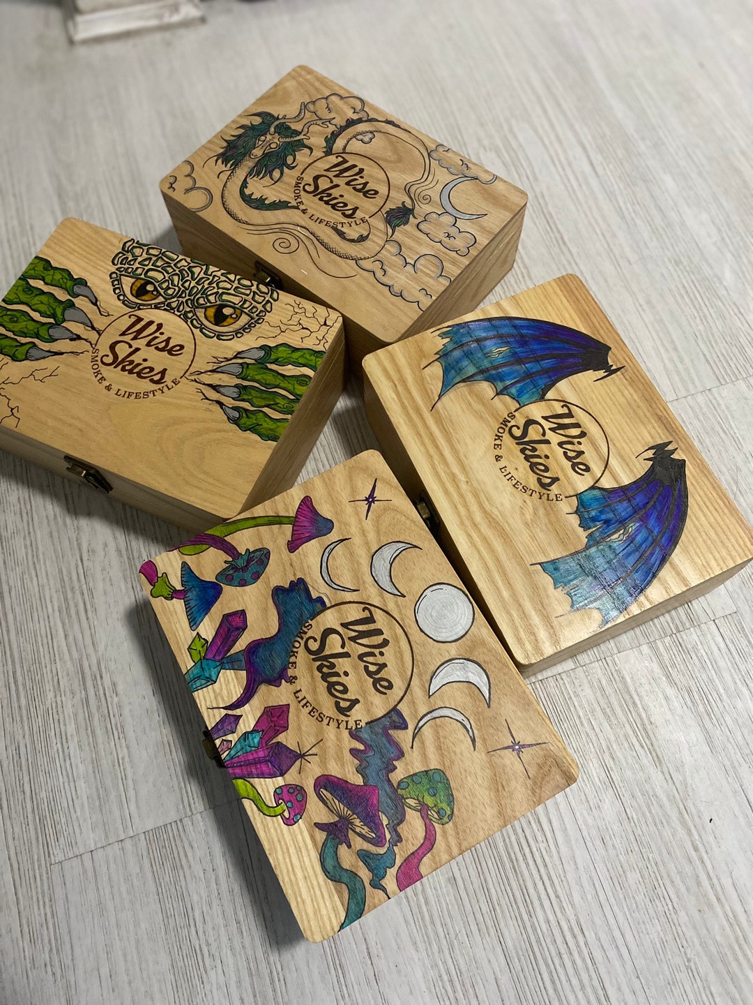 Custom Pyrography Art Wooden Rolling Box Smoking Box Custom Design Hand ...