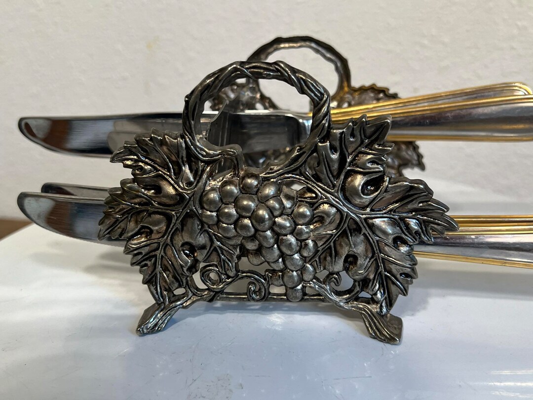 Vintage Godinger Knife Holder - Grapes on the Vine - Etsy