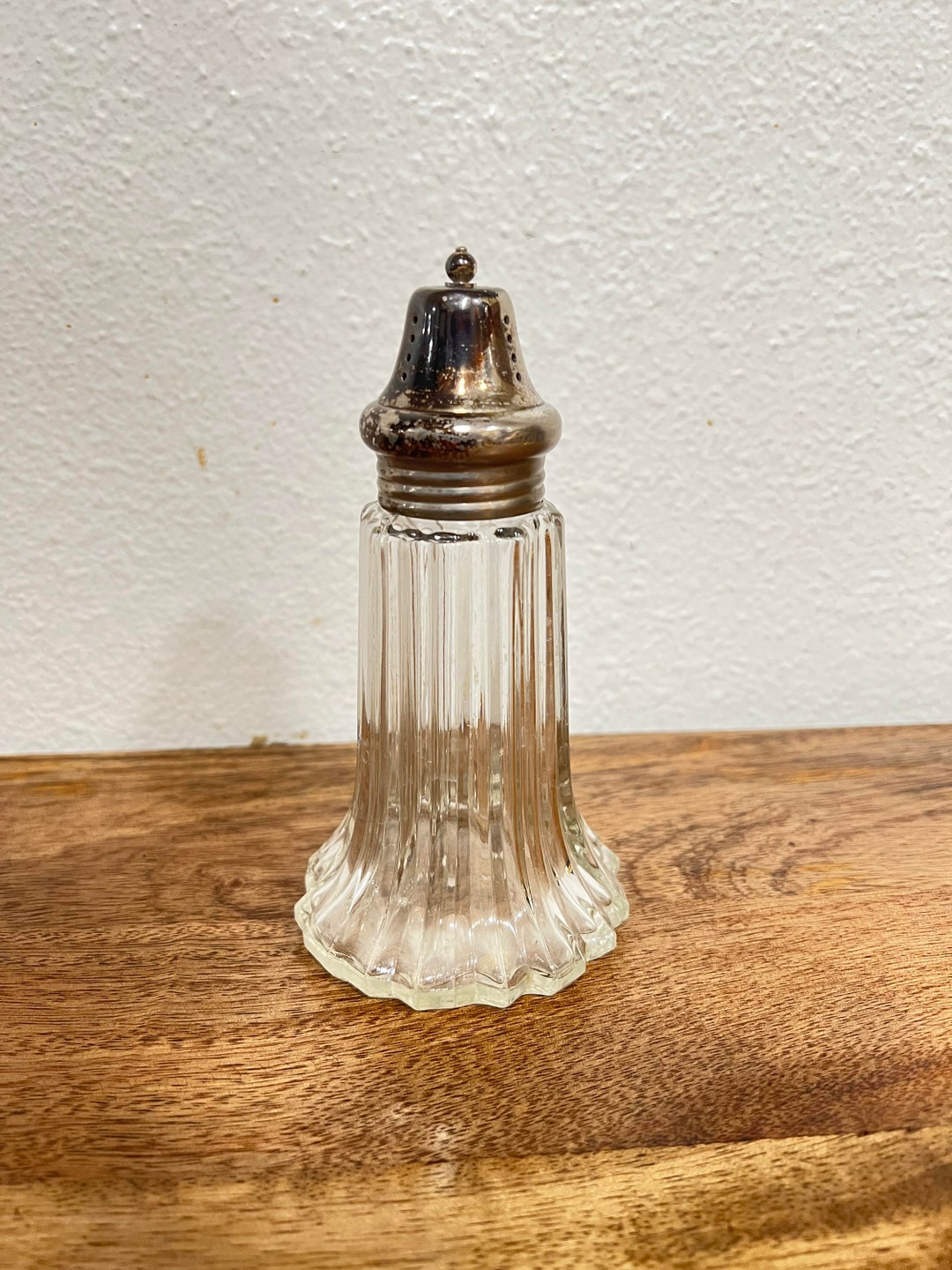 Pressed Glass Sugar / Salt/ Pepper Caster 6'' A199 - Etsy