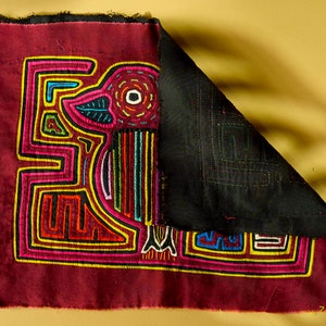 Handmade Kuna Mola Art - Authentic and Unique Home Decor Piece16 - Etsy