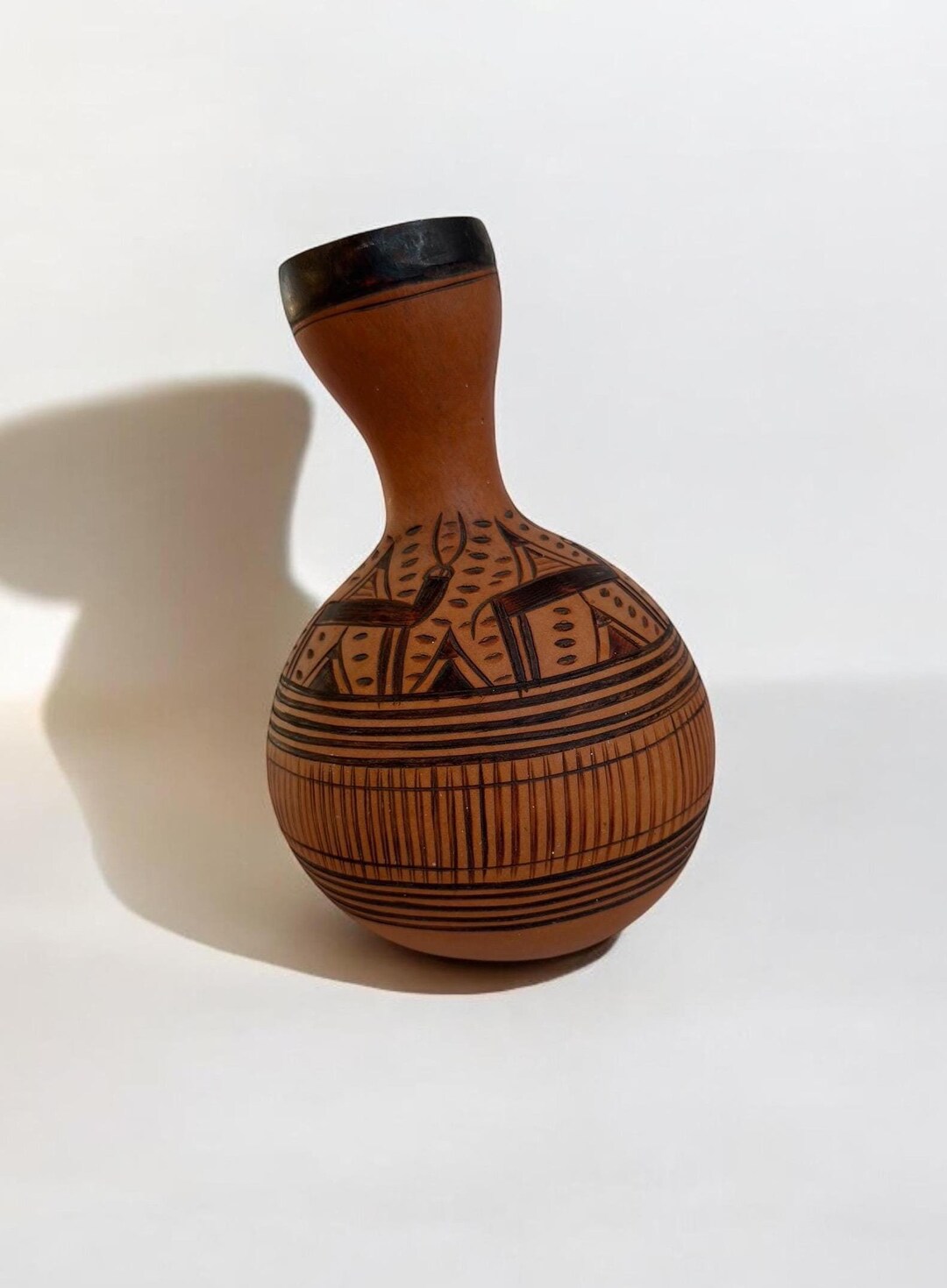 Primitive Peruvian Carved Gourd Vase Vintage Latin American Decor ...