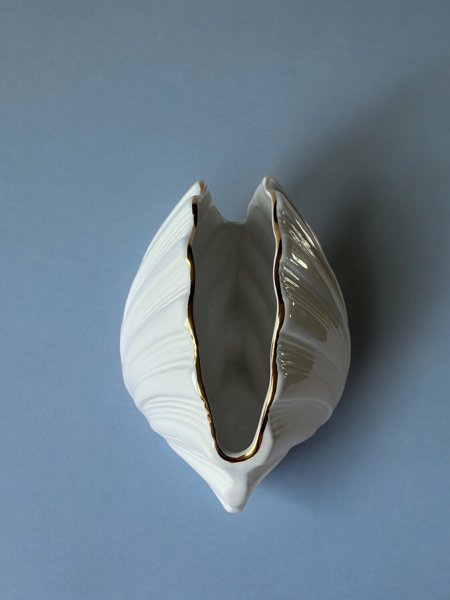 Large Vintage Italian Shell Vase White Shell Vase Shell Planter Coastal ...