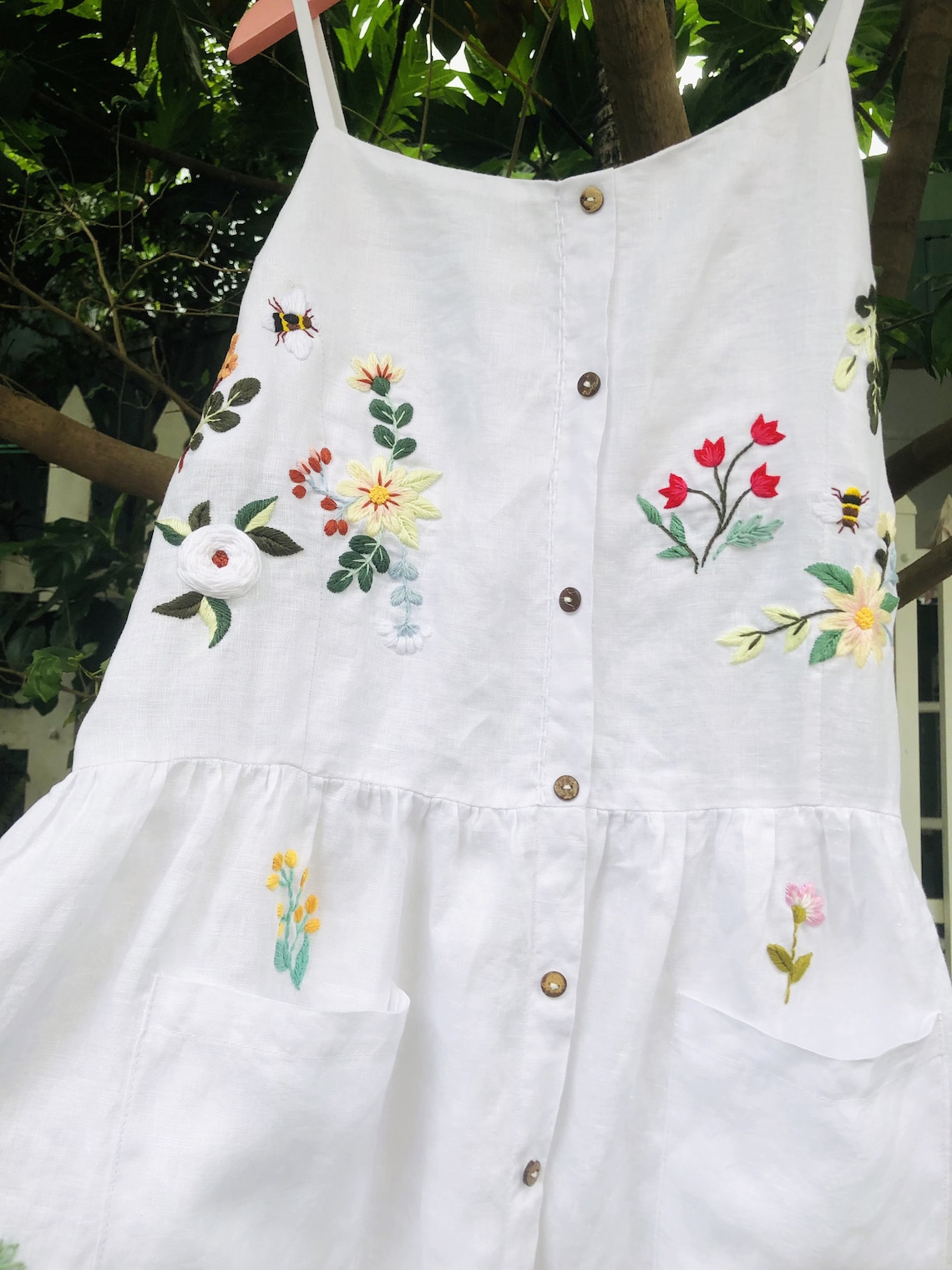 White Linen Dress With Flower and Bee Hand Embroidered Dress - Etsy