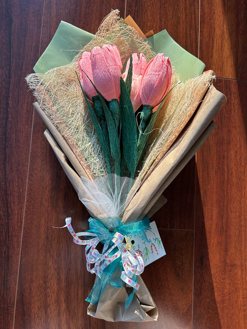 Tulip Ferrero Rocher Graduation Mothers Day Father's Day Birthday ...