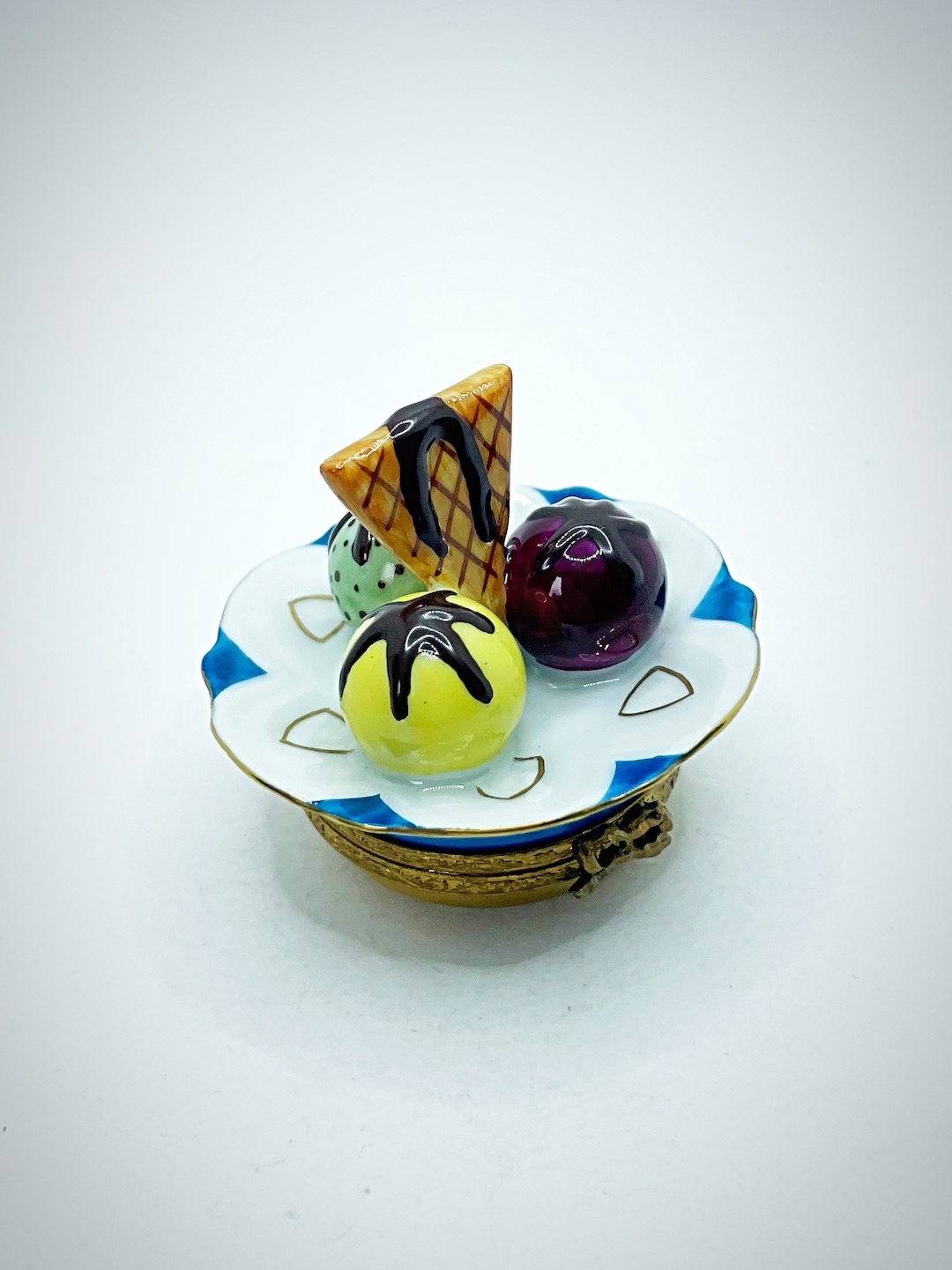 Waffle Cone Sundae Limoges Trinket Box Peint Main - Etsy