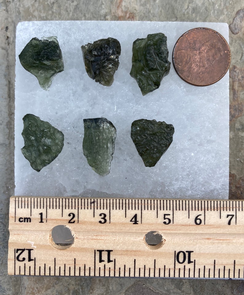 14k Gold Moldavite Necklace - Etsy