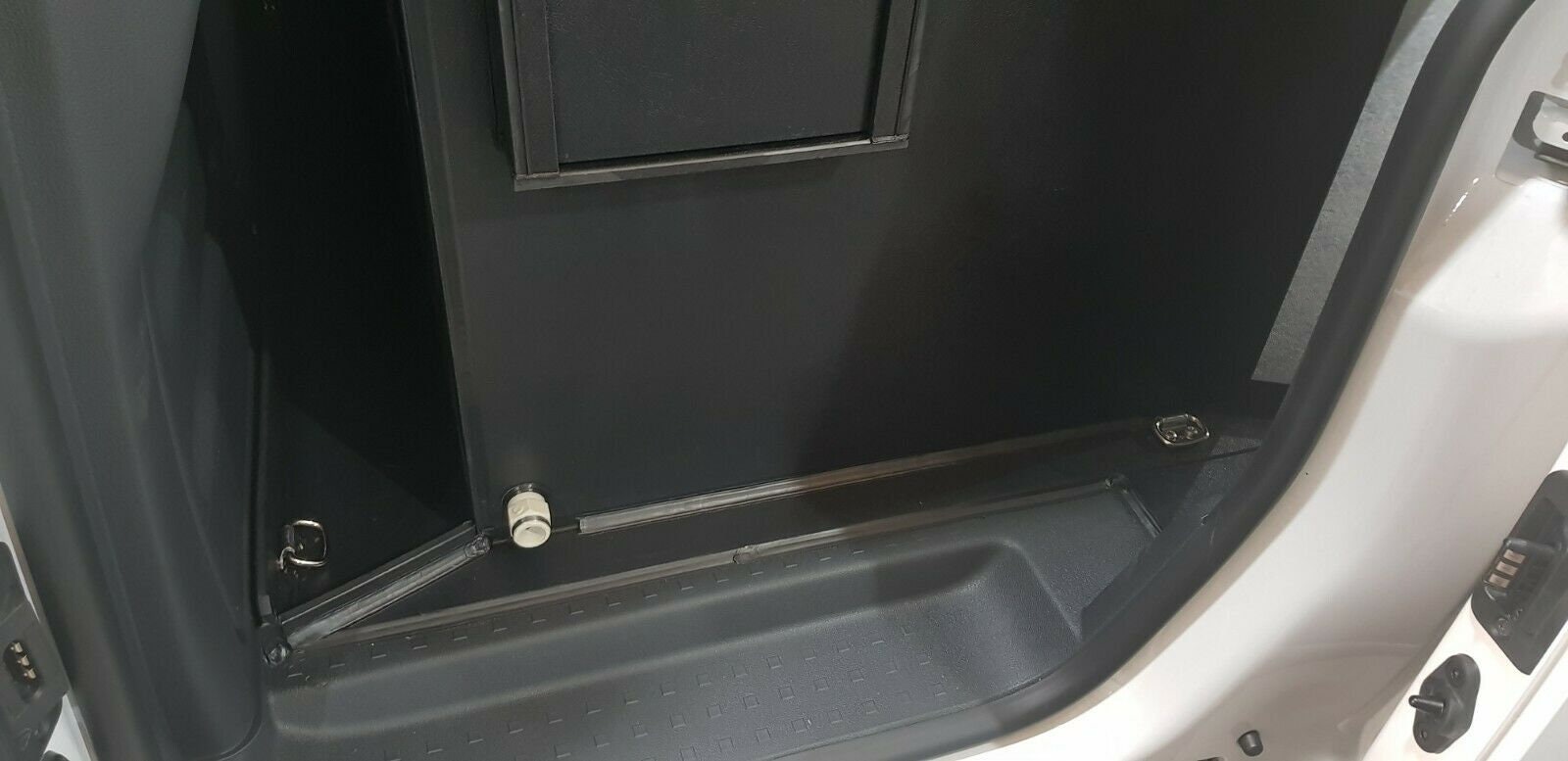 Full Van Lining in Black Polypropylene | Etsy