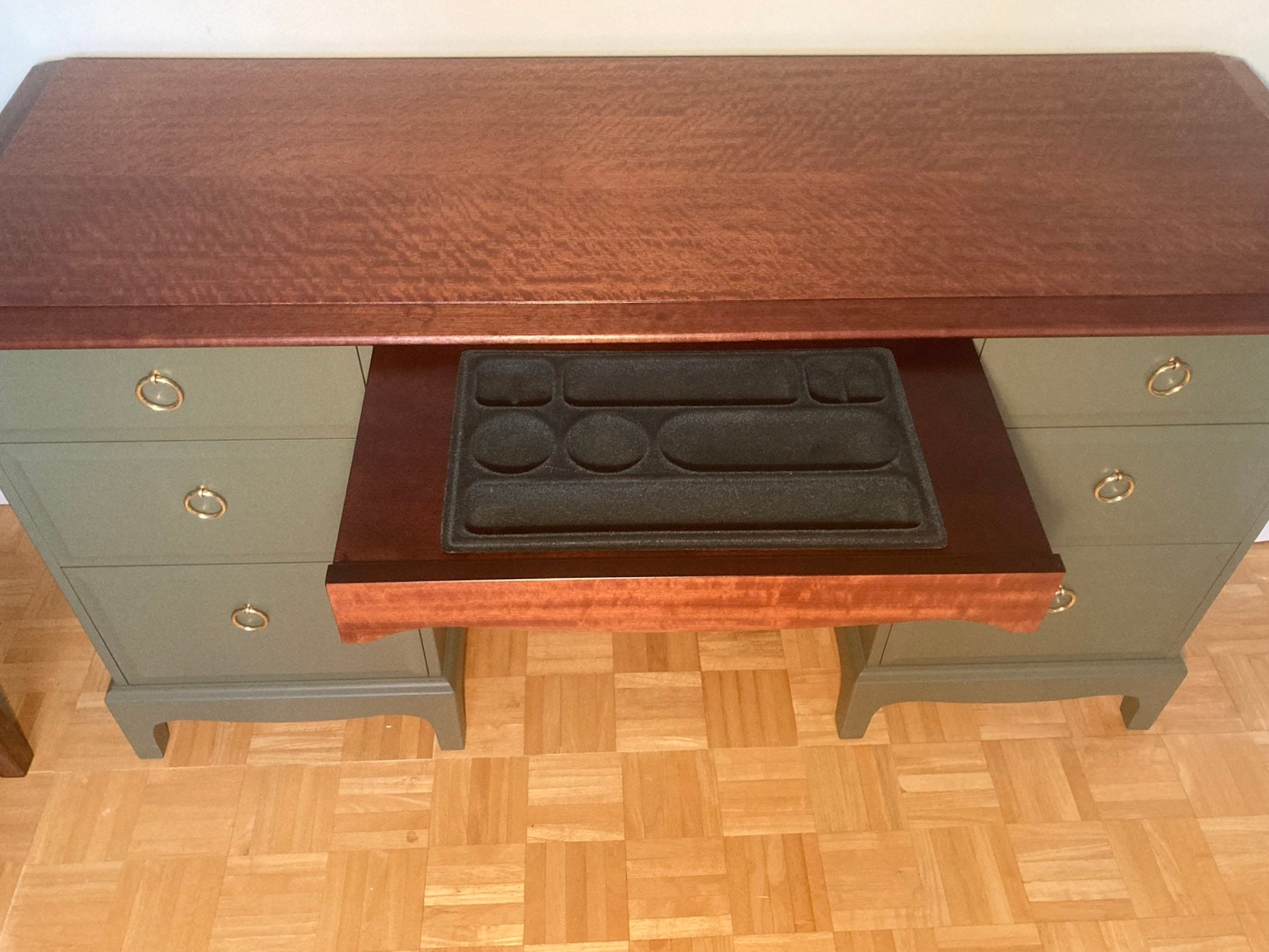 SOLD SOLD Rare Stag Minstrel Desk Dressing Table in Bayberry - Etsy