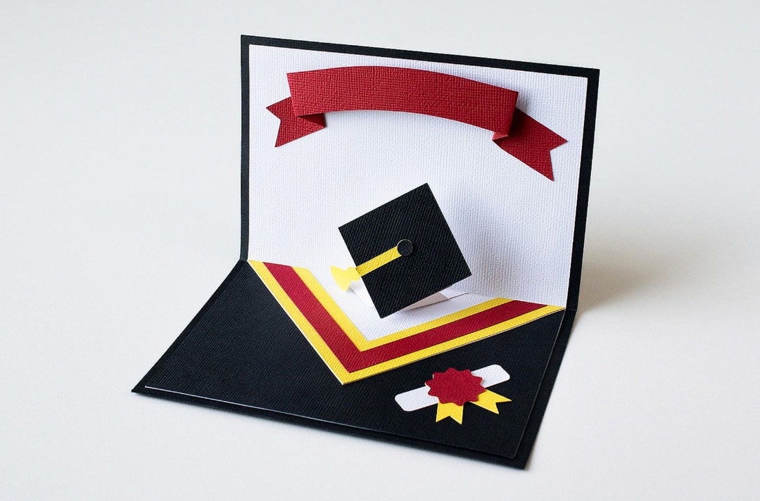 Personalized Graduation Cap and Gown Card | Gift for Graduates | Card ...