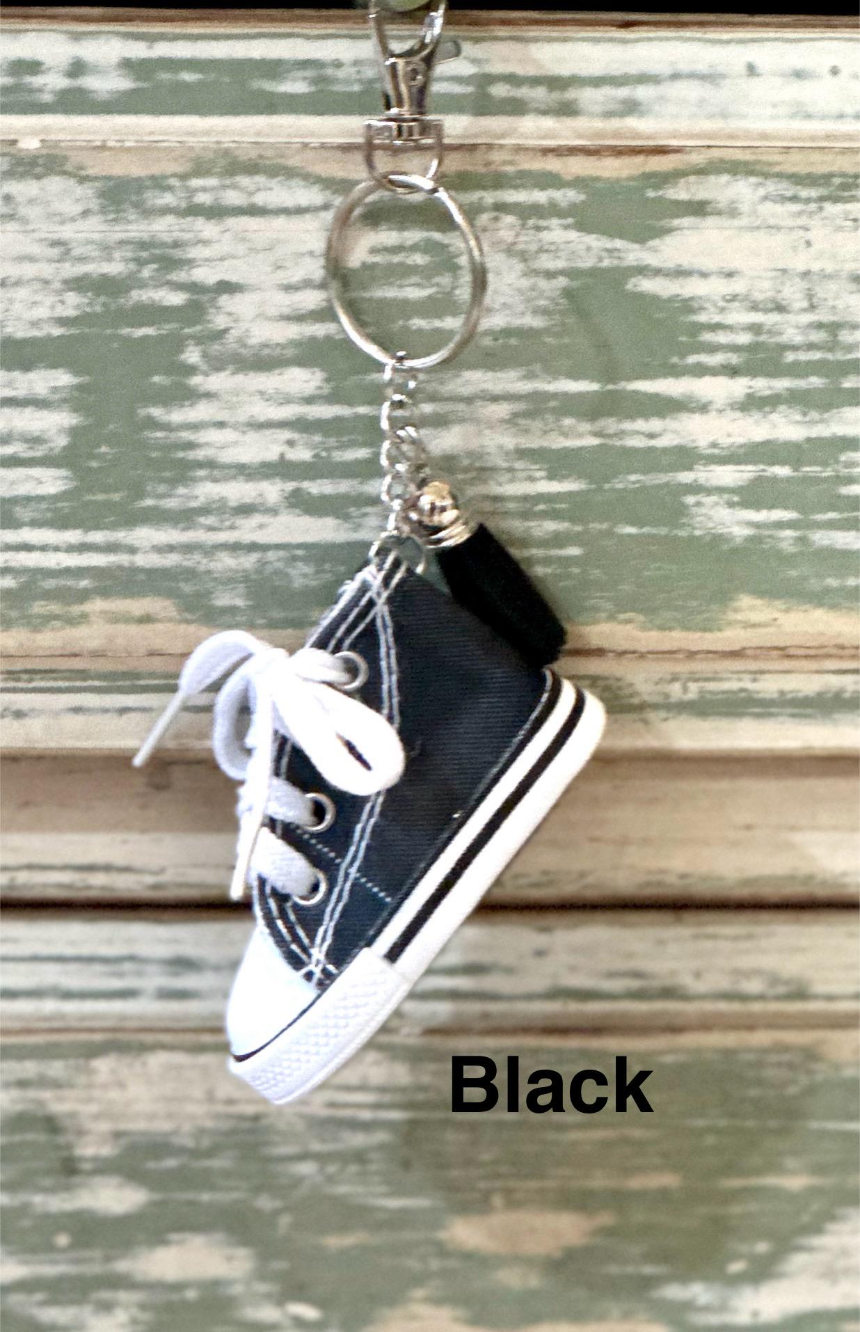 Shoe Keychain,sports Charm,shoe Party Favor,shoe Charm,sneaker Keychain ...