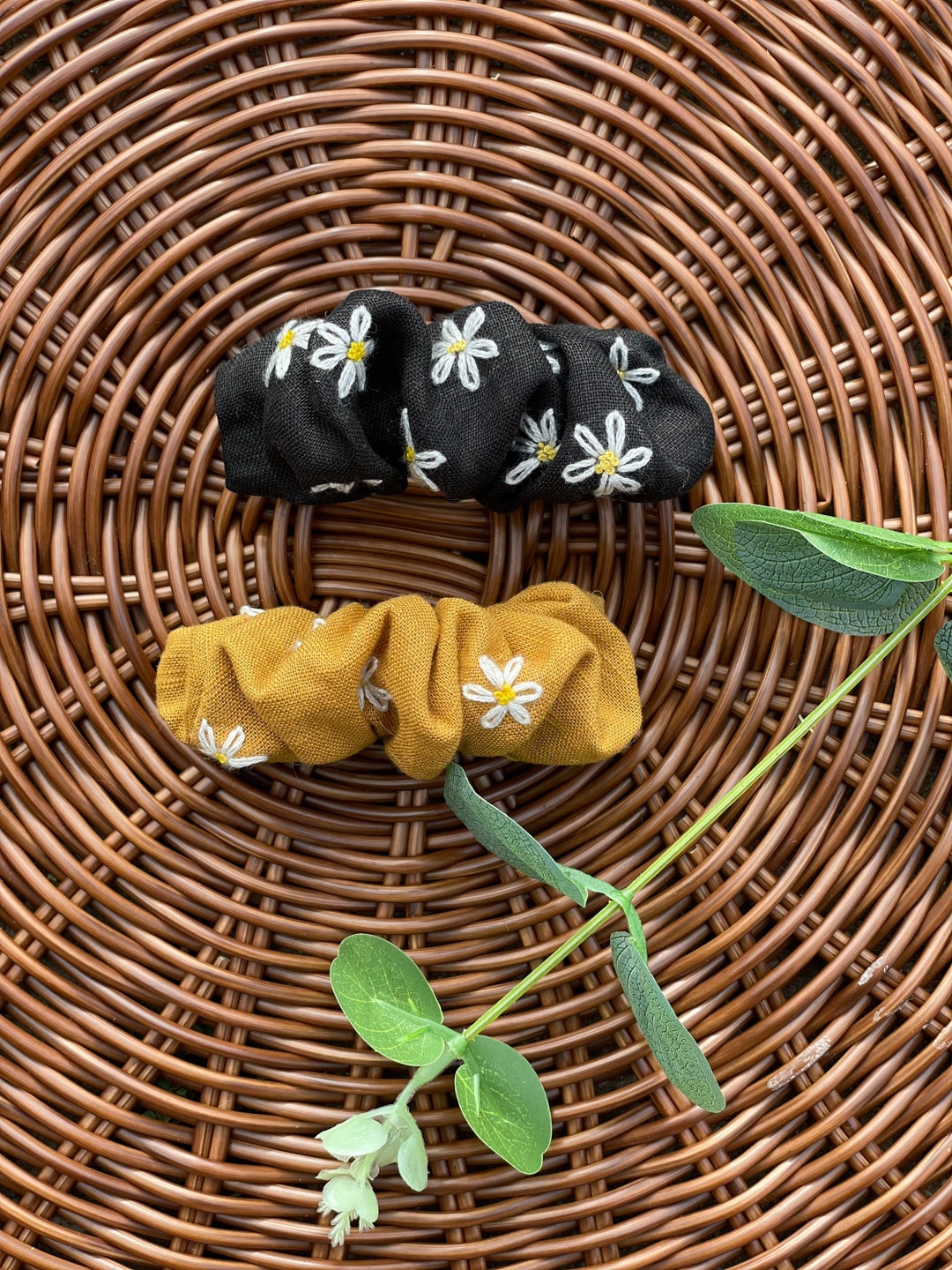 Scrunchy Barrette Clips Daisy Flower Hand Embroidered - Etsy UK