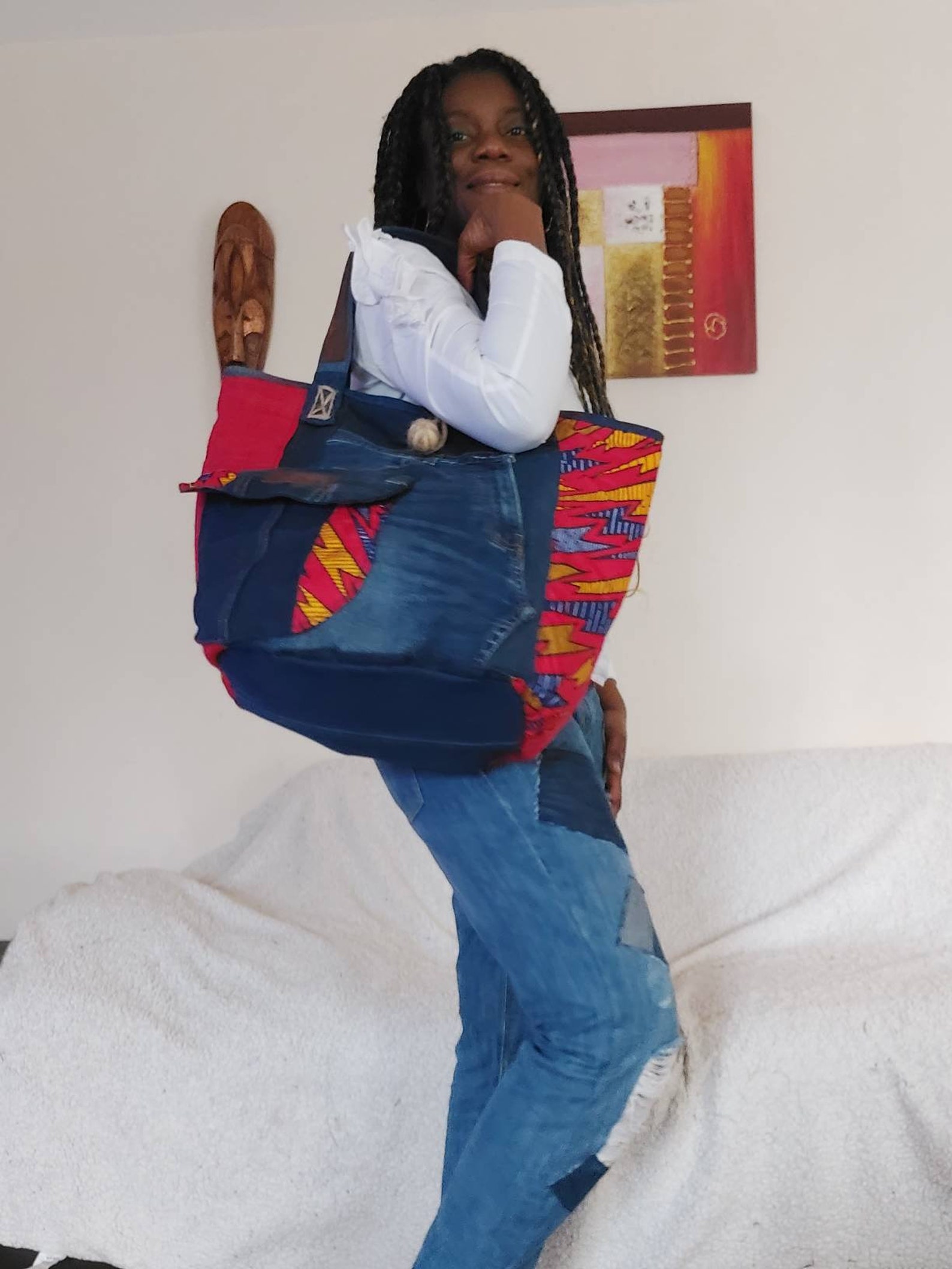 Sac cabas en jeans recyclés, chute wax et jute rouge, anses cuir-jeans ...