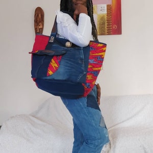 Sac cabas en jeans recyclés, chute wax et jute rouge, anses cuir-jeans ...