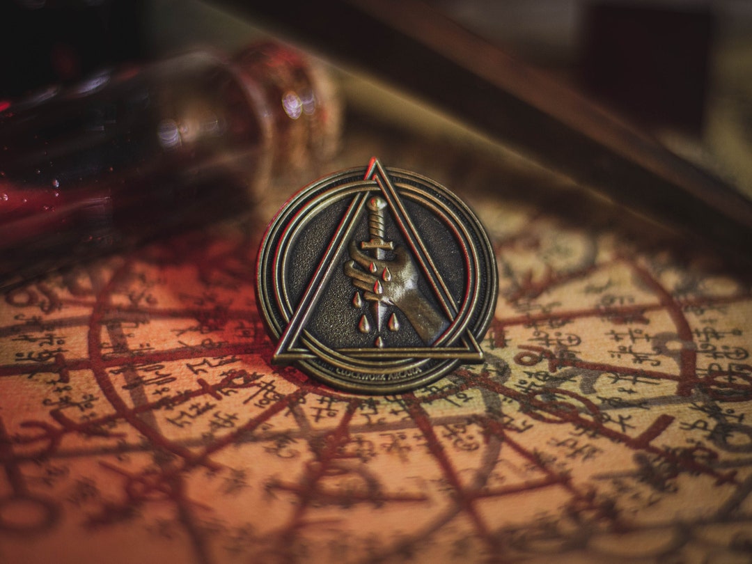 Bloodhunter Pin Badge - Die-cast Class Logo, the Ideal Geek Gift for D ...