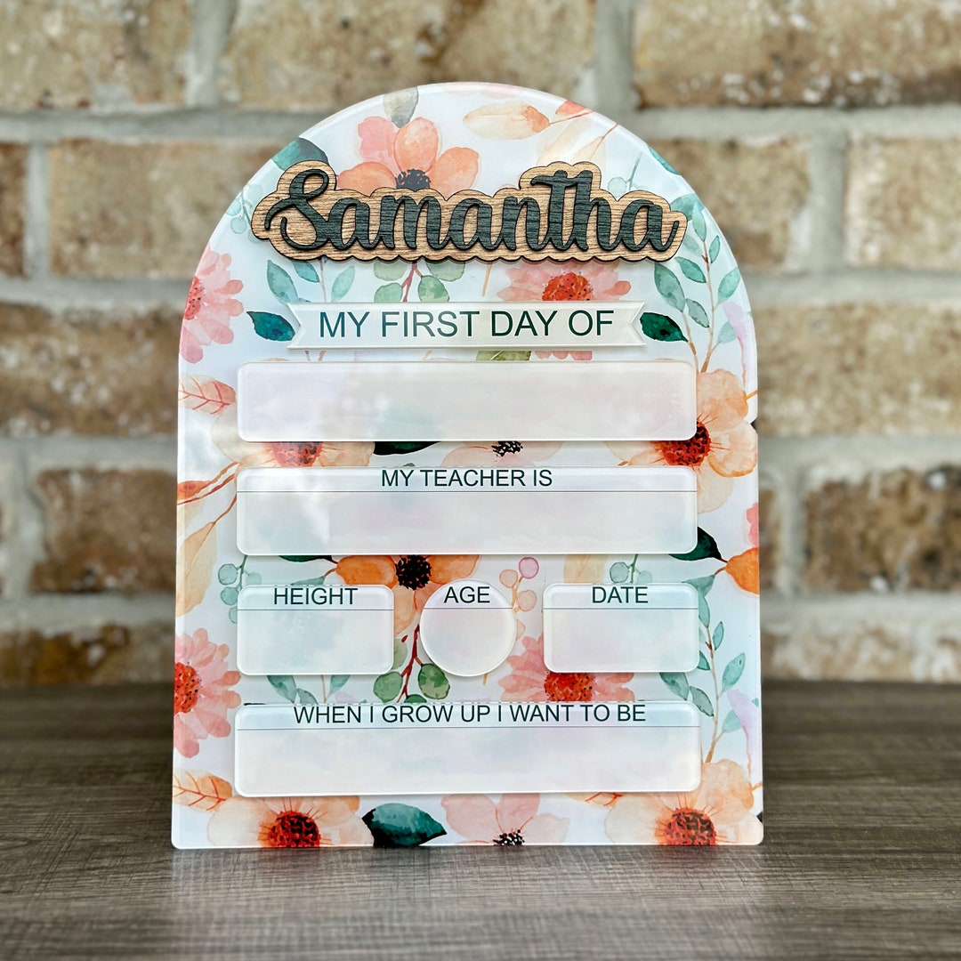 Personalized Milestone Sign When I Grow up Chart First Day - Etsy