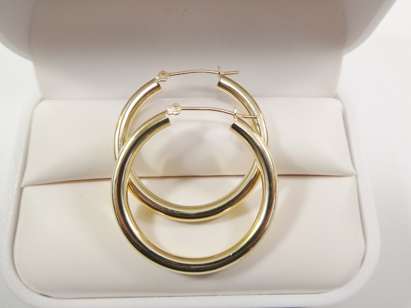 14K Real Solid Yellow Gold 3mm Round Hoop Earrings Snap Closure High ...