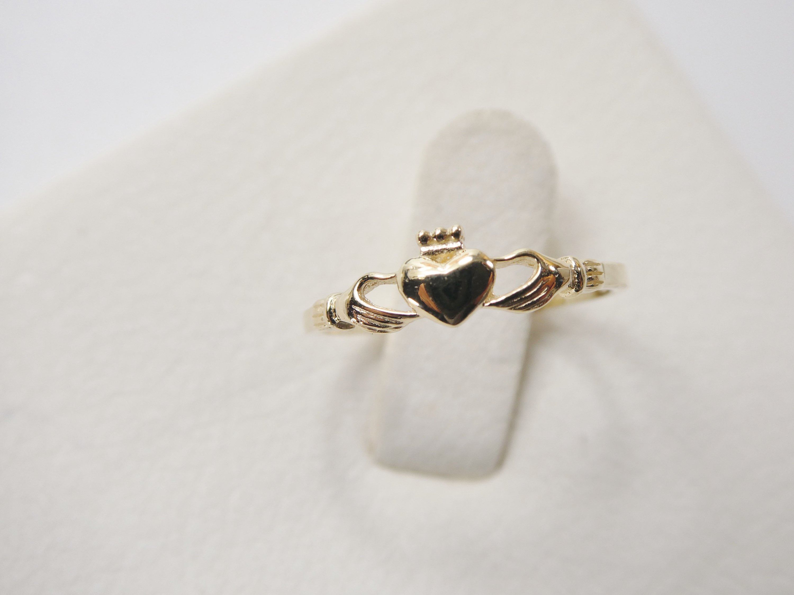 10k Solid Yellow Gold Women Girl Claddagh Ring - Etsy