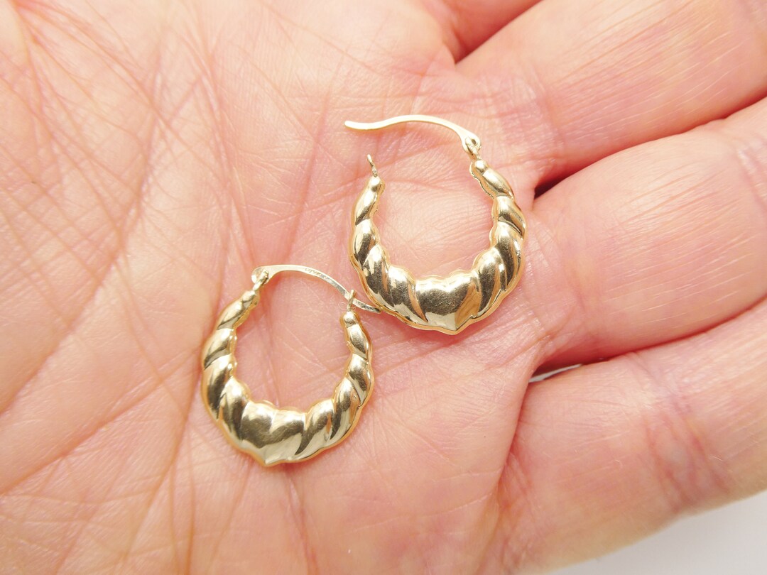 14k Real Solid Yellow Gold Small Heart Hoop Design Earrings - Etsy
