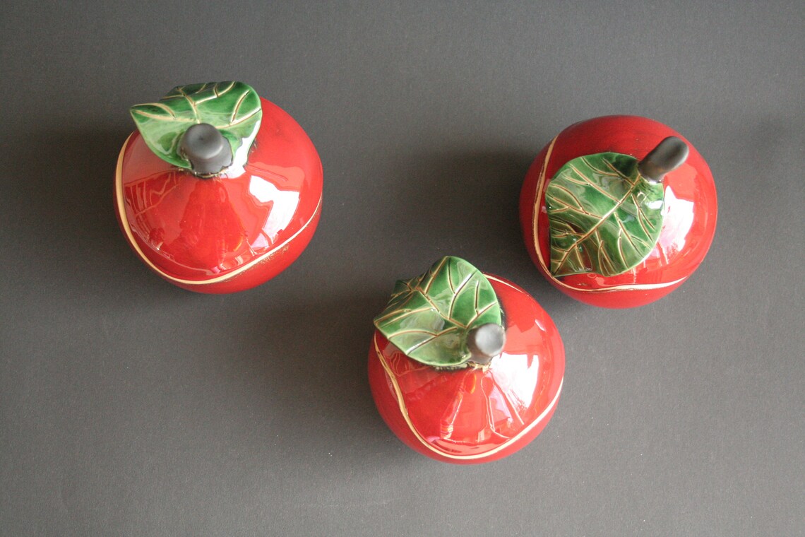 Apple Shaped Jar With a Lidhandmade Ceramic Jardecorative - Etsy