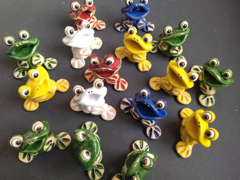 3 Frogs Sethandmade Ceramic Frogs Figurinesgarden - Etsy
