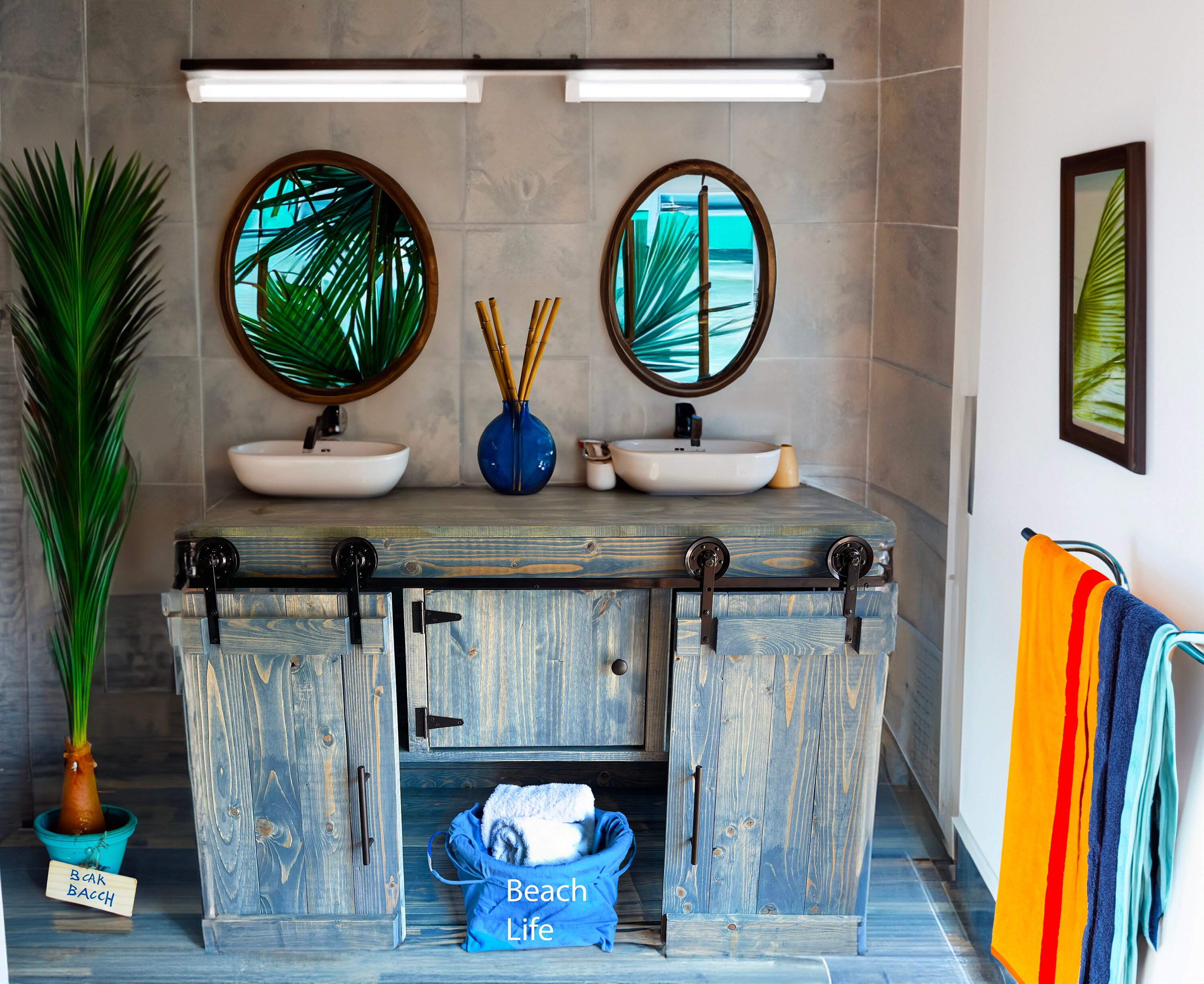 Rustic Beach Themed Bathroom