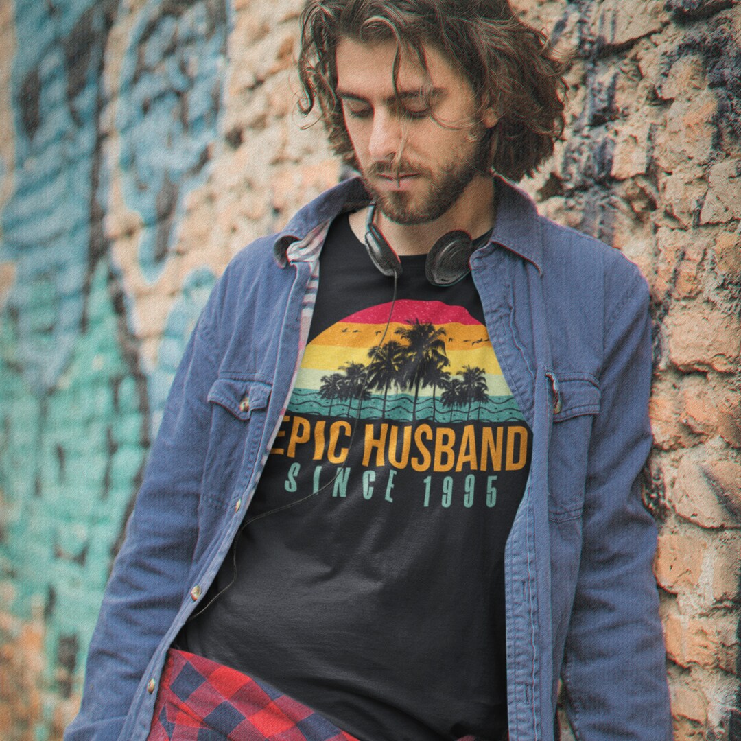 Funny 30th Wedding Anniversary Gift: Epic Husband Since 1995 Shirt for ...