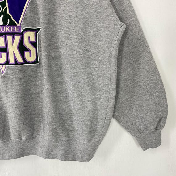 Vintage Milwaukee Bucks Sweatshirt Milwaukee Bucks Cr… - Gem