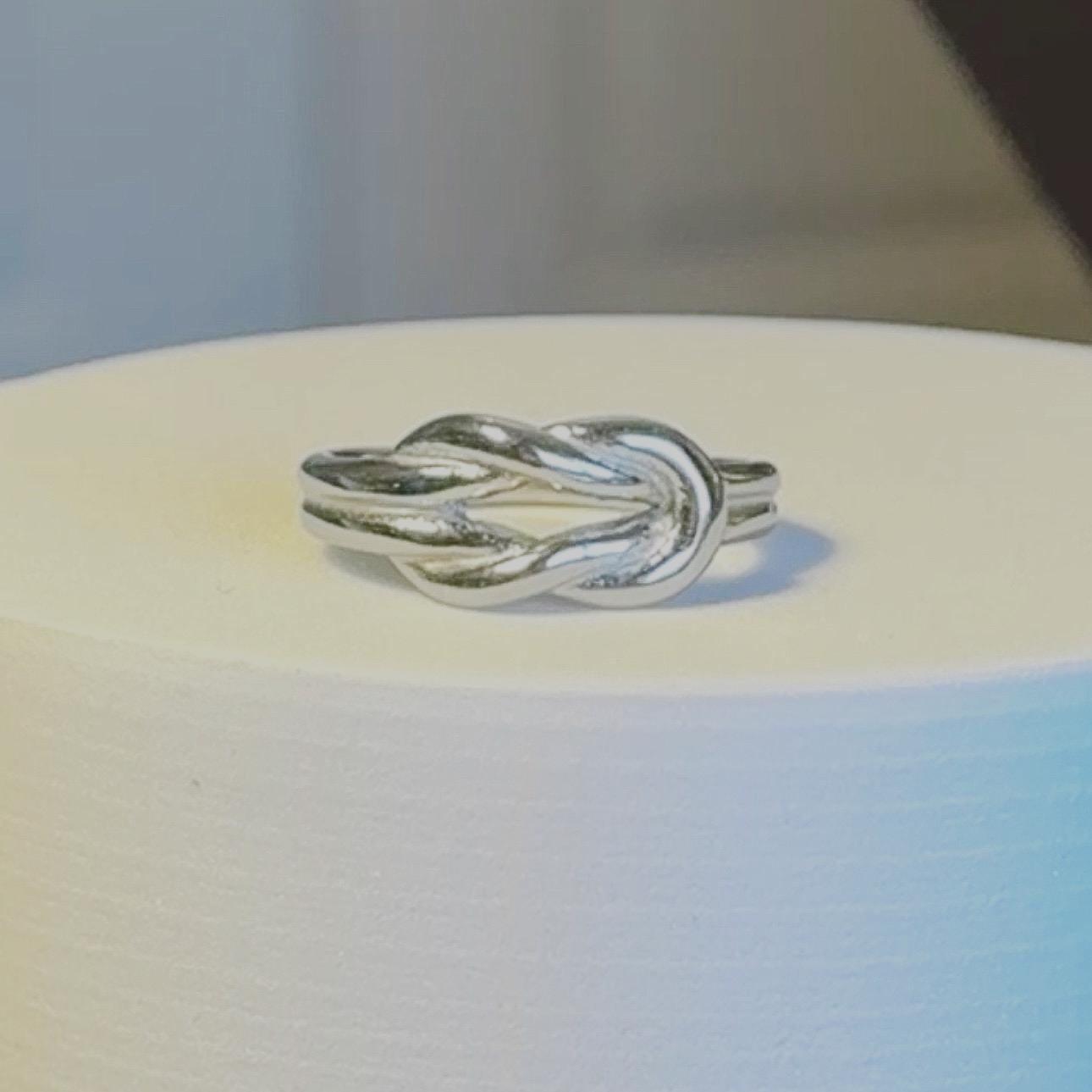 Silver Knot Friendship Ring - Etsy