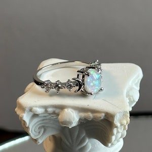 Celestial Moon Phase Fire Opal Ring - Blue or White - Sizes 7 and 8 - Etsy