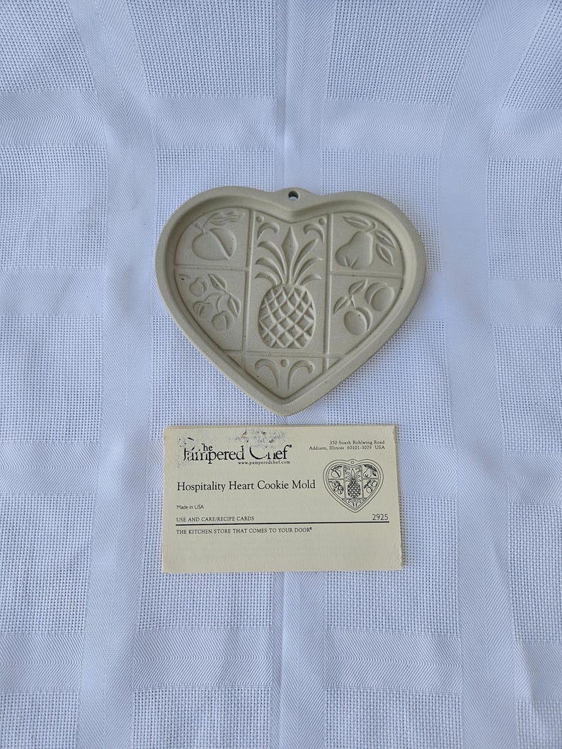 Pampered Chef Vintage Heart Shaped Stoneware Cookie Molds ~ Choice of 3 ...
