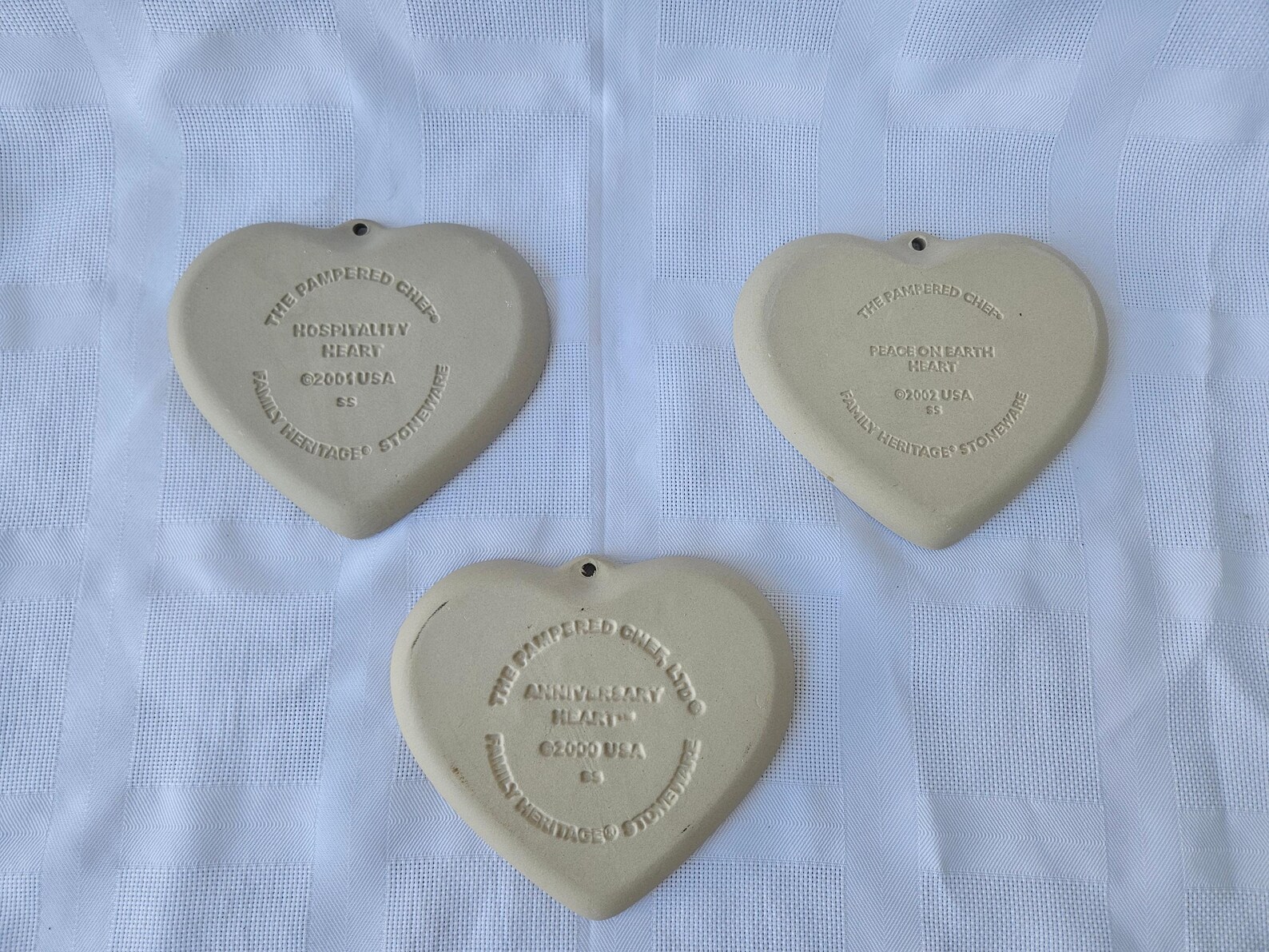 Pampered Chef Vintage Heart Shaped Stoneware Cookie Molds ~ Choice of 3 ...