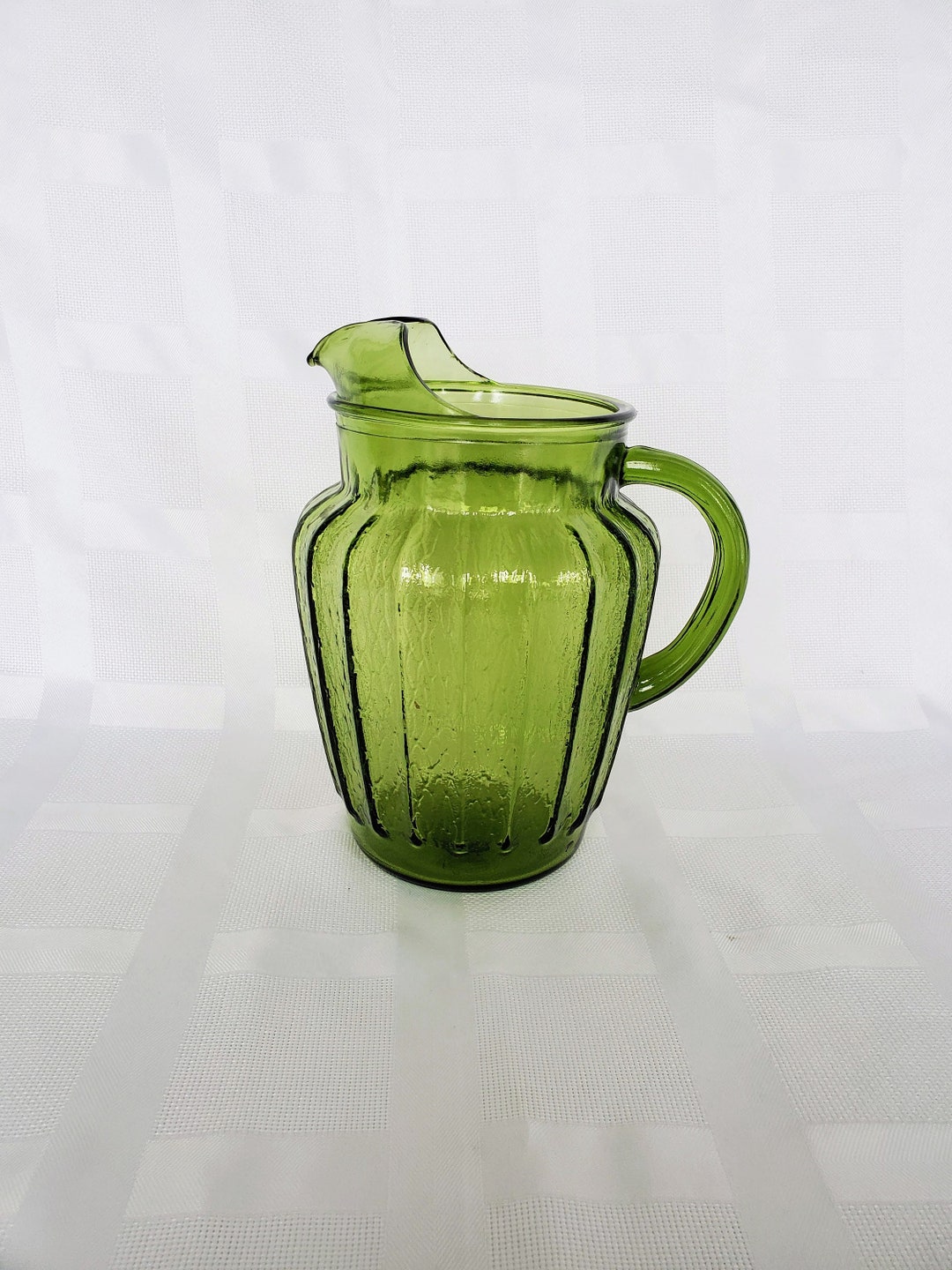 Vintage Avocado Green Pitcher Sprucewood Green Glass Pitcher With Ice ...