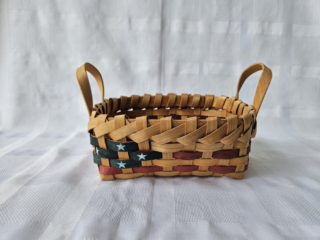 Vintagr Flag Basket Handled Woven Basket With Stars and Stripes ...